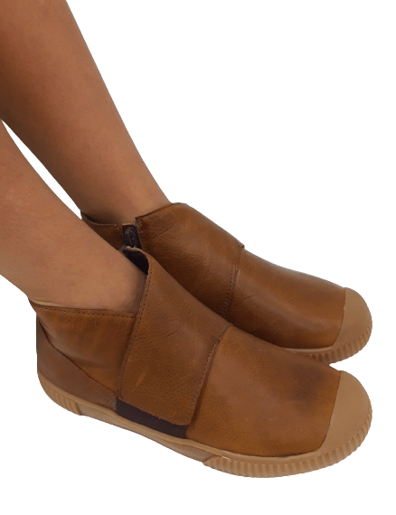 Tênis Isos - Cor Conhaque - Forma Correta - Bluestok